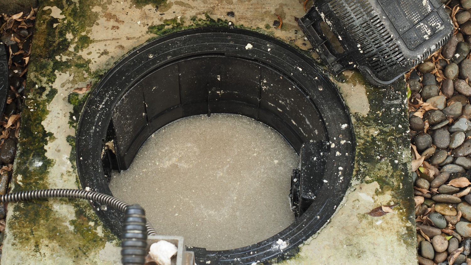 Sewer Backup Liability: Is the City Responsible? | Mr.Rooter Plumbing